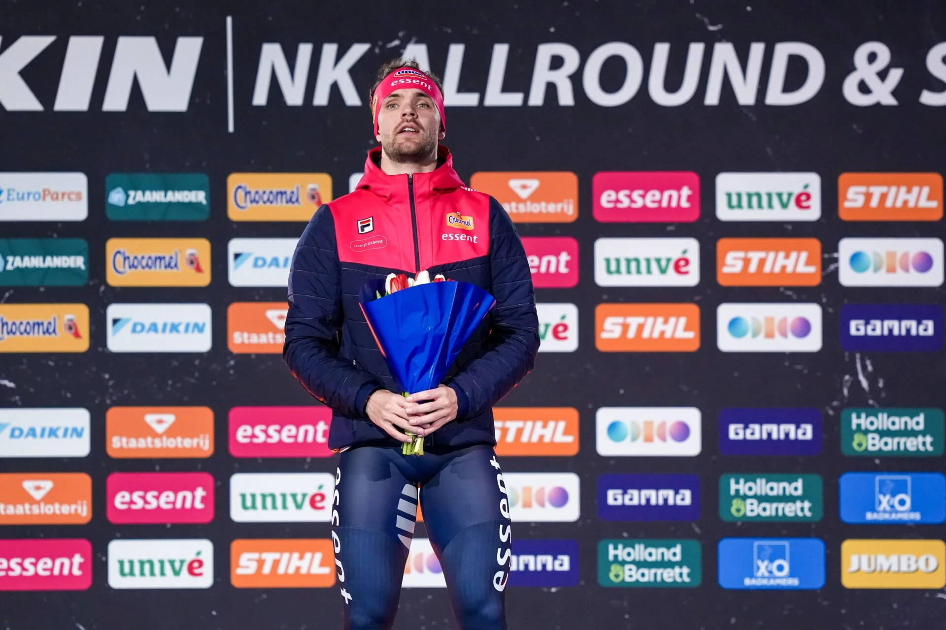 Huizinga en Snellink beleven goede eerste dag op Daikin NK Allround ...